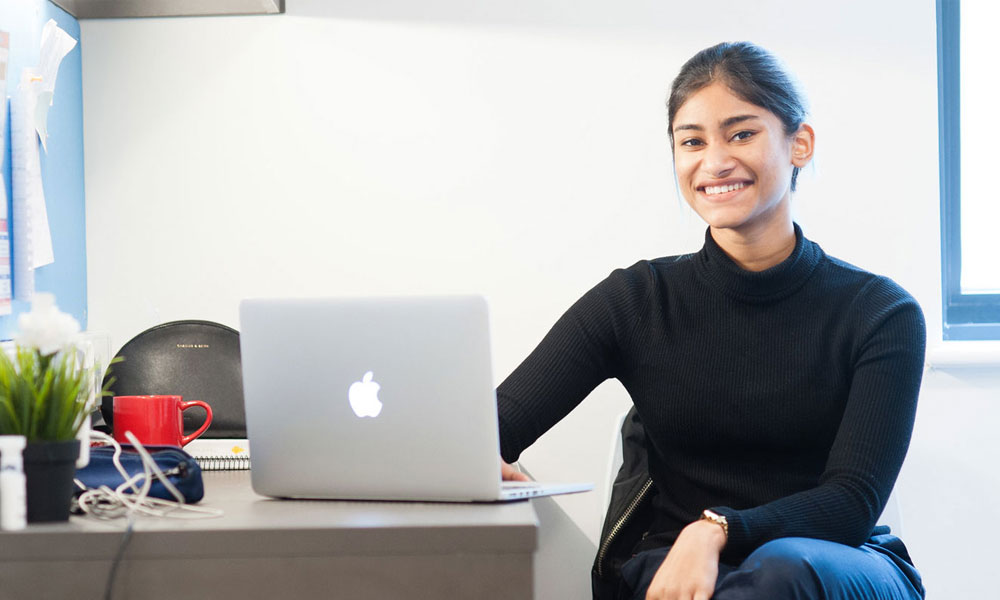 Help me choose - University of Gloucestershire