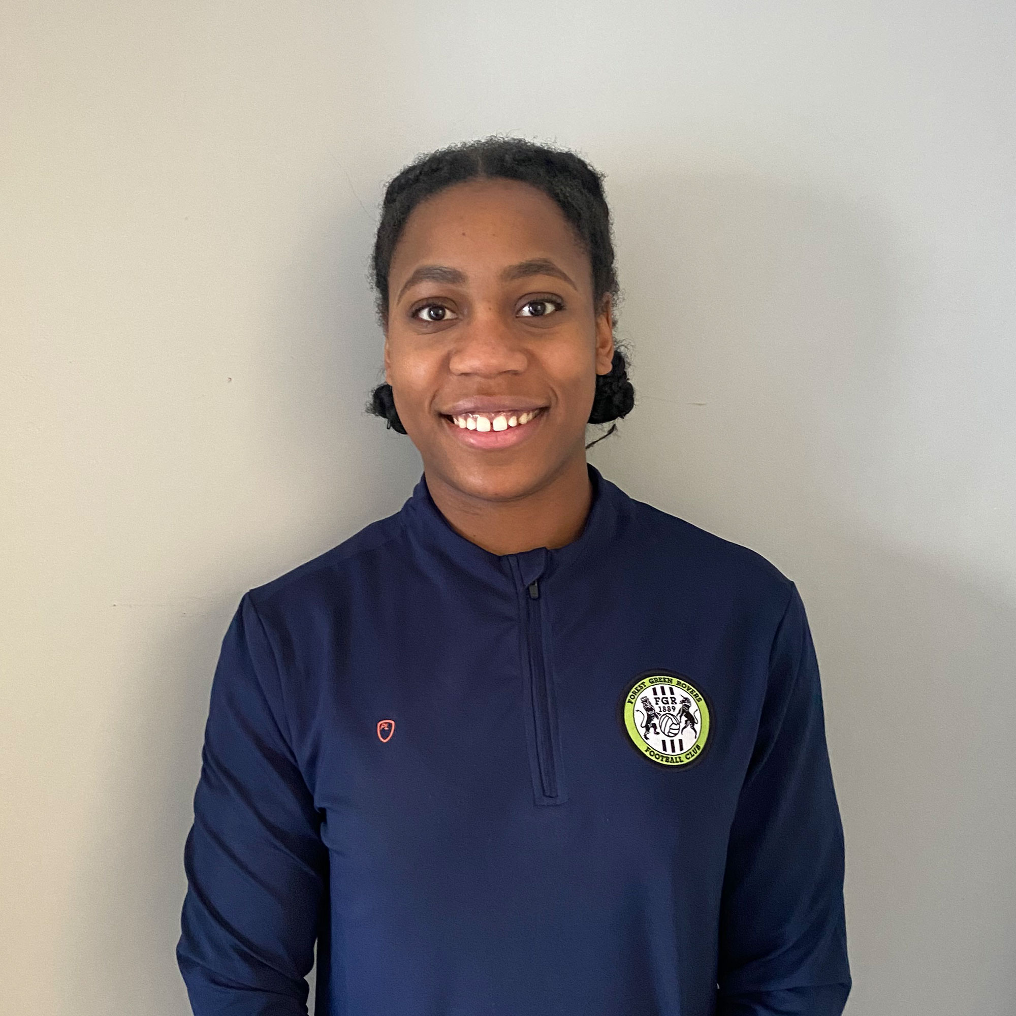 Tashara lands Sport Therapist roll with Football Club - Student stories ...