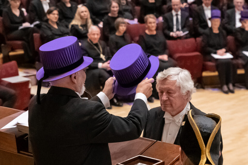 Professor receives honorary award for research from largest institution ...