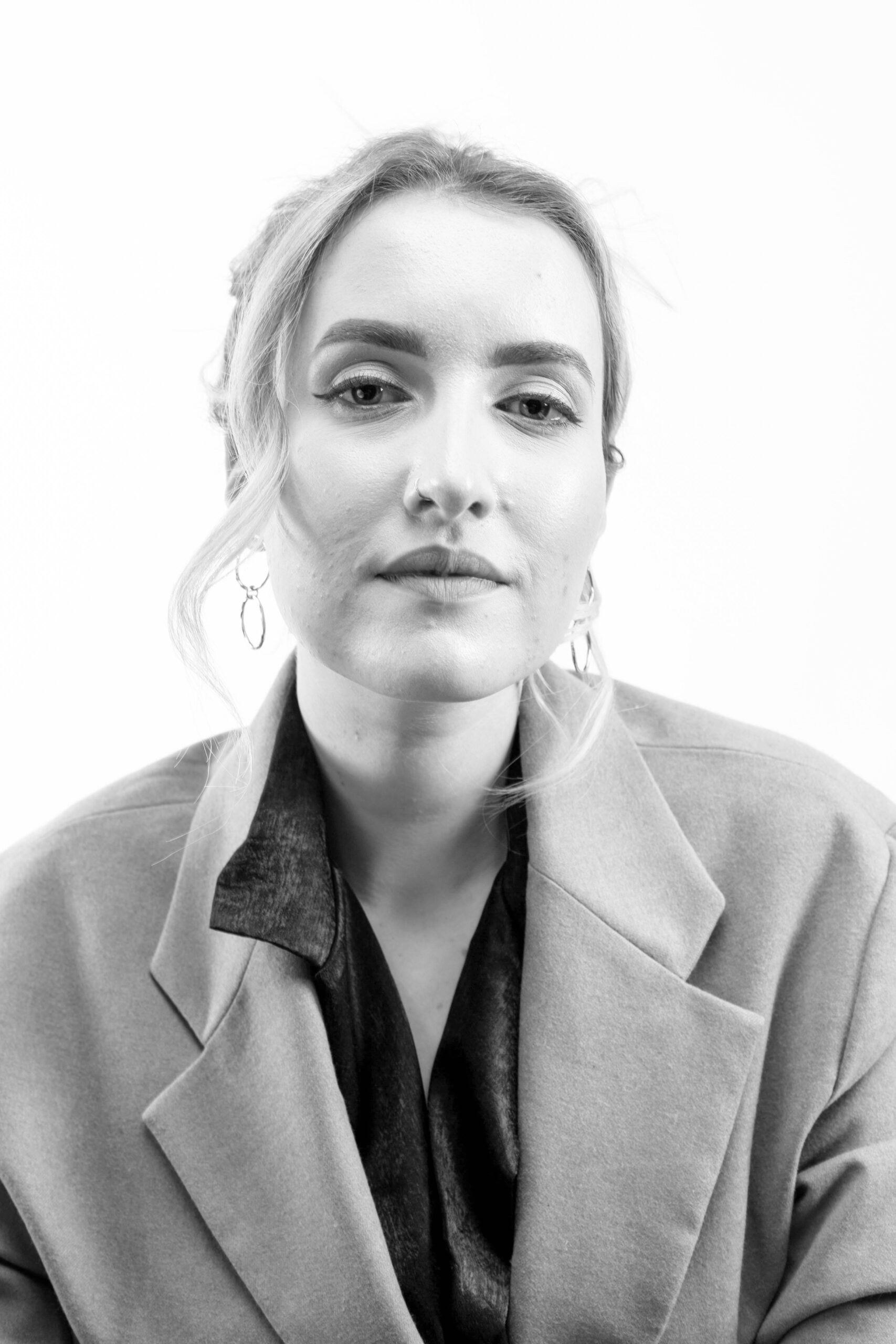 Graduate Rebecca is awarded prestigious music industry award ...