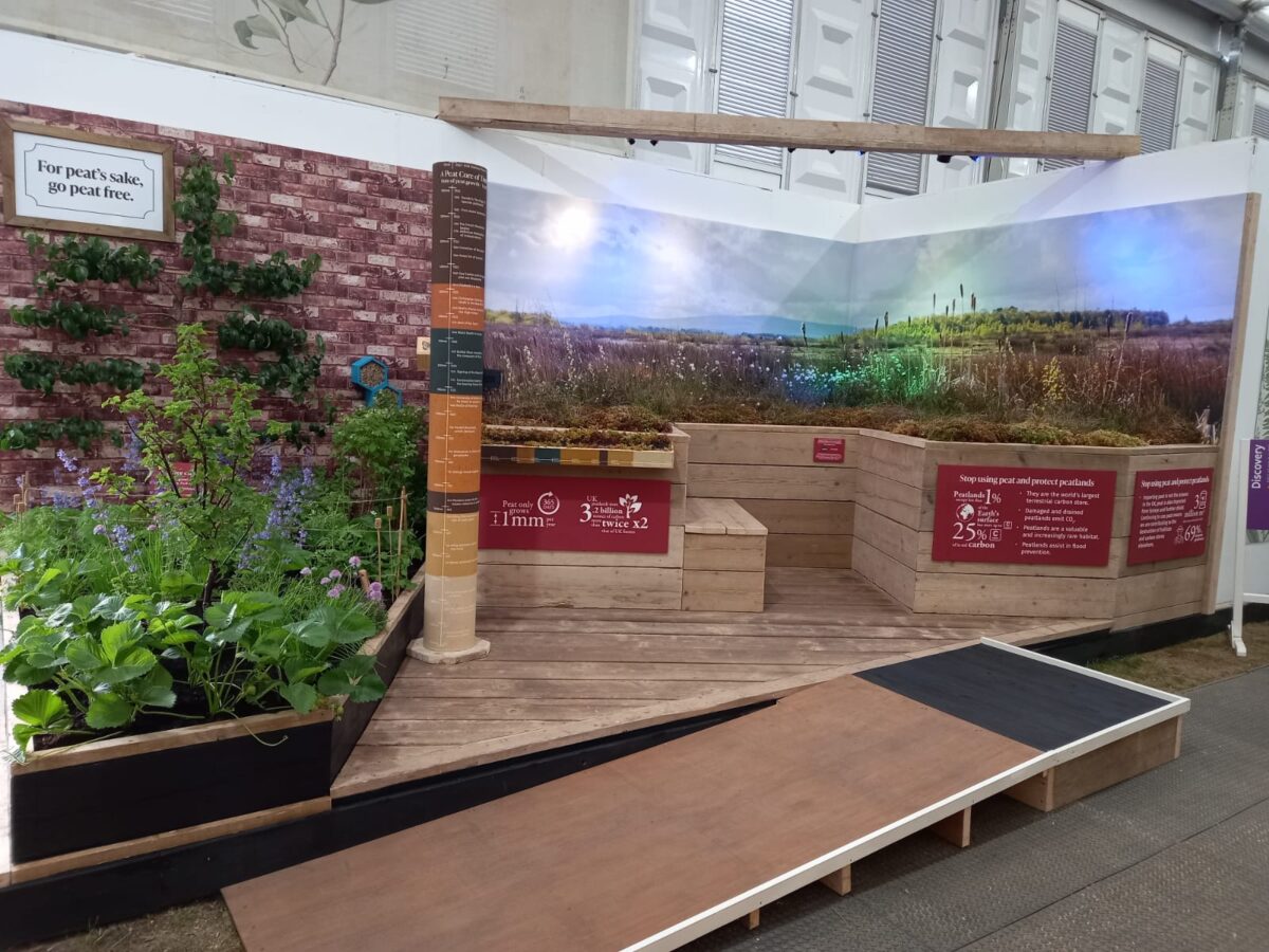 Chelsea gold for student Bevis as peat-bog exhibit wows crowds ...
